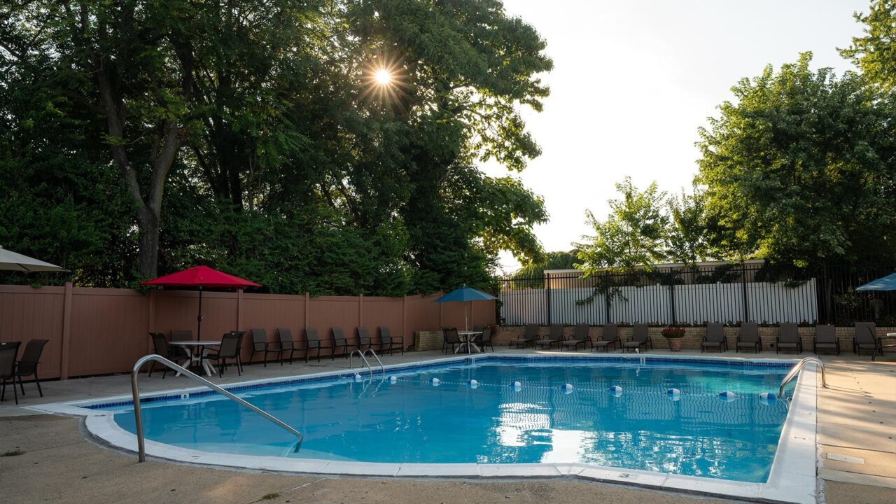 NE Philadelphia Apartments | Ambassador II